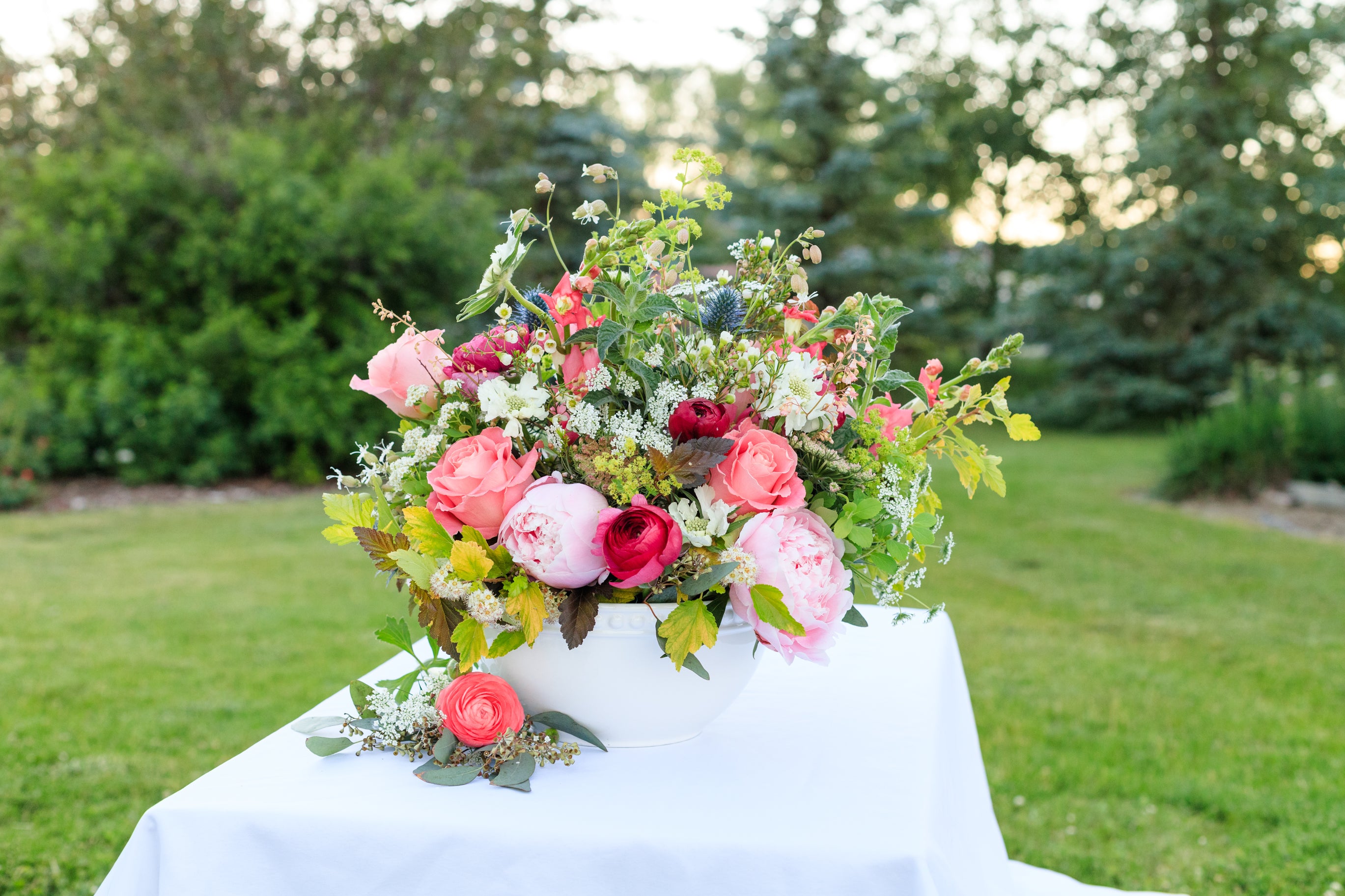 Custom Designs Lethbridge Florist – Prairie Rose Florals